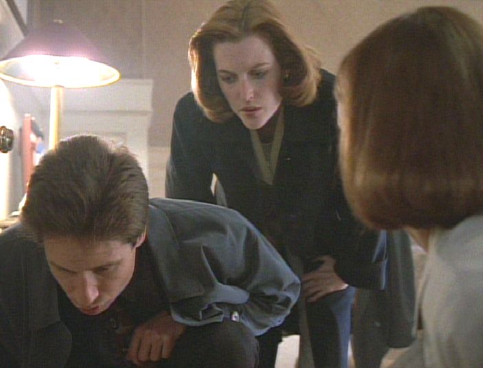 The X-Files Screen Grab Archive: Soft Light - 1