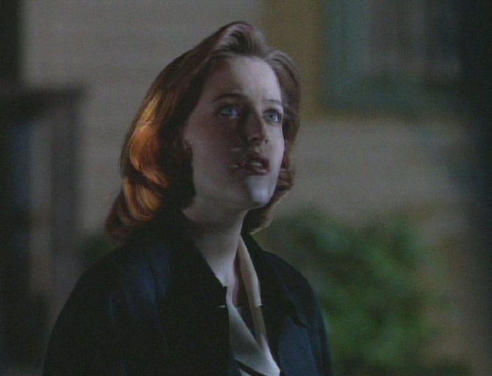 The X-Files Screen Grab Archive: Soft Light - 3