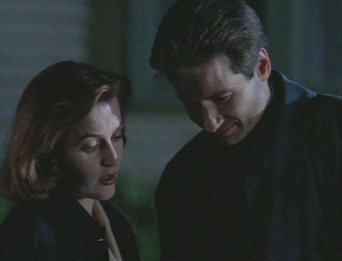 The X-Files Screen Grab Archive: Soft Light - 3