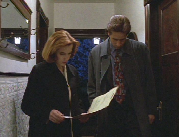 The X-Files Screen Grab Archive: Soft Light - 3