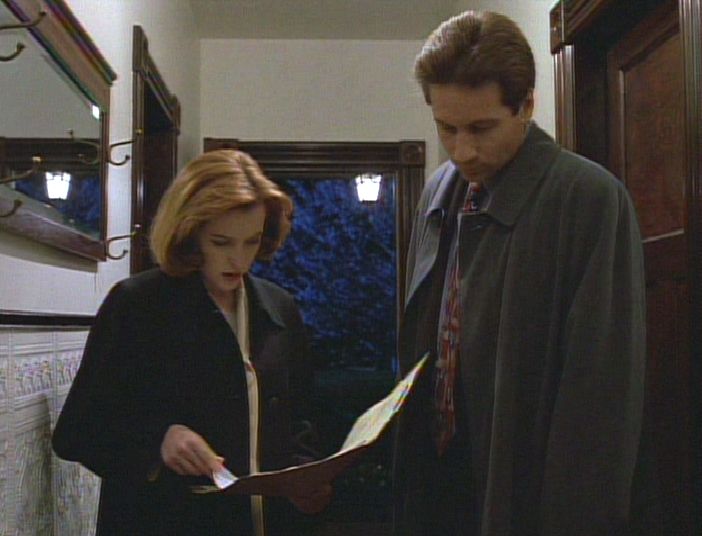 The X-Files Screen Grab Archive: Soft Light - 3