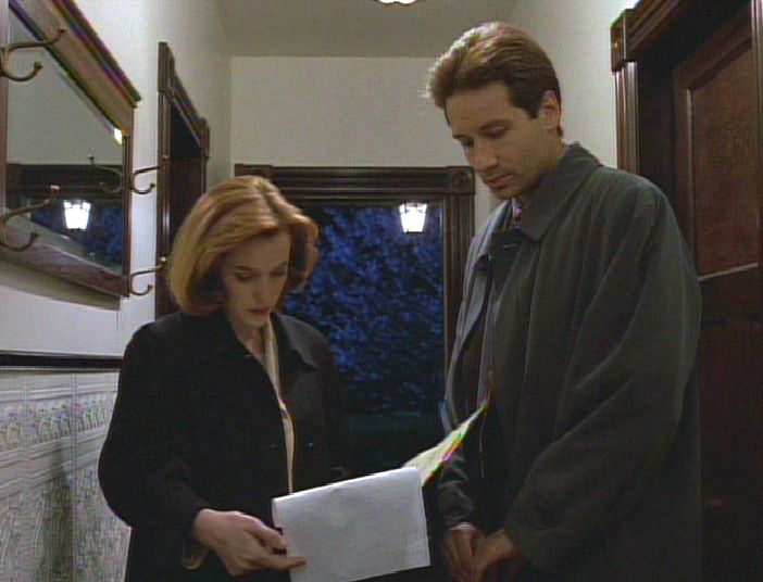 The X-Files Screen Grab Archive: Soft Light - 3