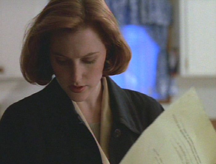 The X-Files Screen Grab Archive: Soft Light - 3