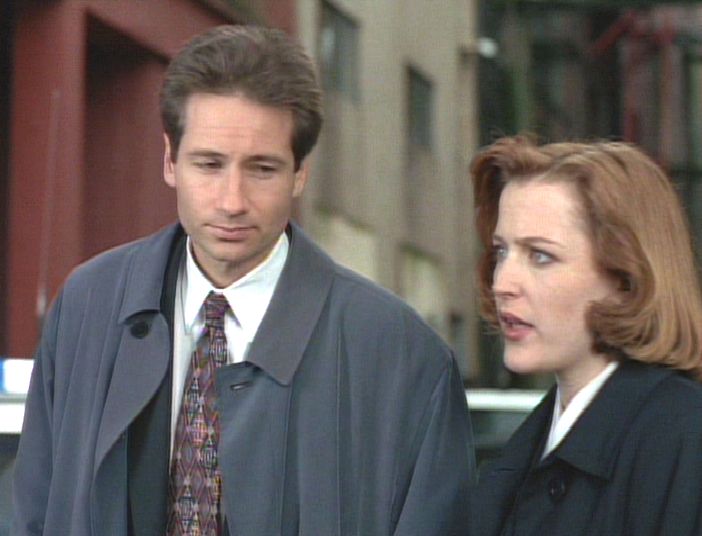The X-Files Screen Grab Archive: Soft Light - 4