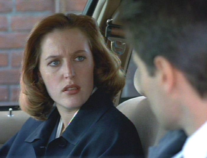 The X-Files Screen Grab Archive: Soft Light - 4