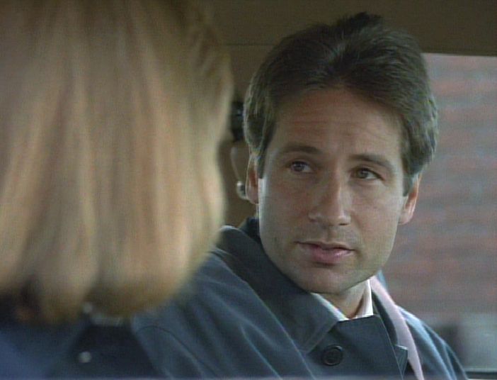 The X-Files Screen Grab Archive: Soft Light - 4