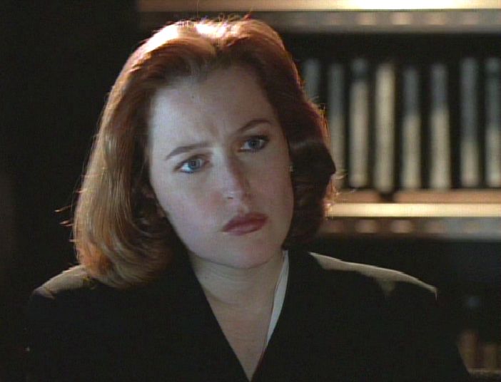 The X-Files Screen Grab Archive: Soft Light - 5