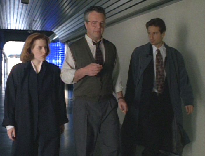 The X-Files Screen Grab Archive: Soft Light - 5