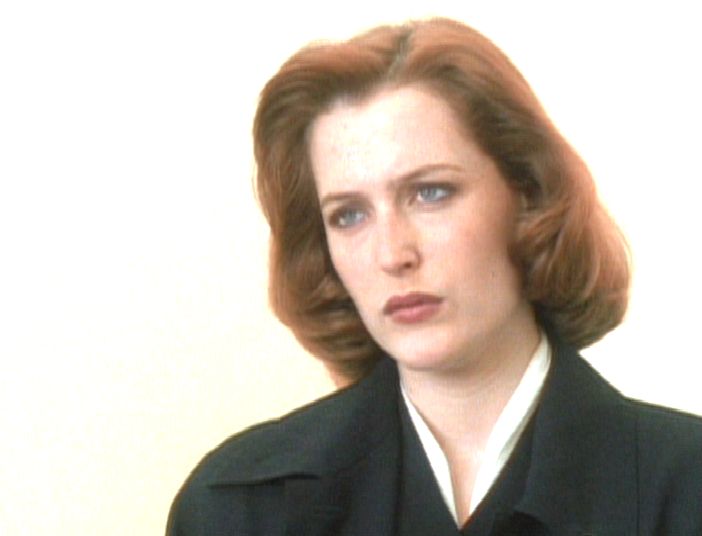The X-Files Screen Grab Archive: Soft Light - 6