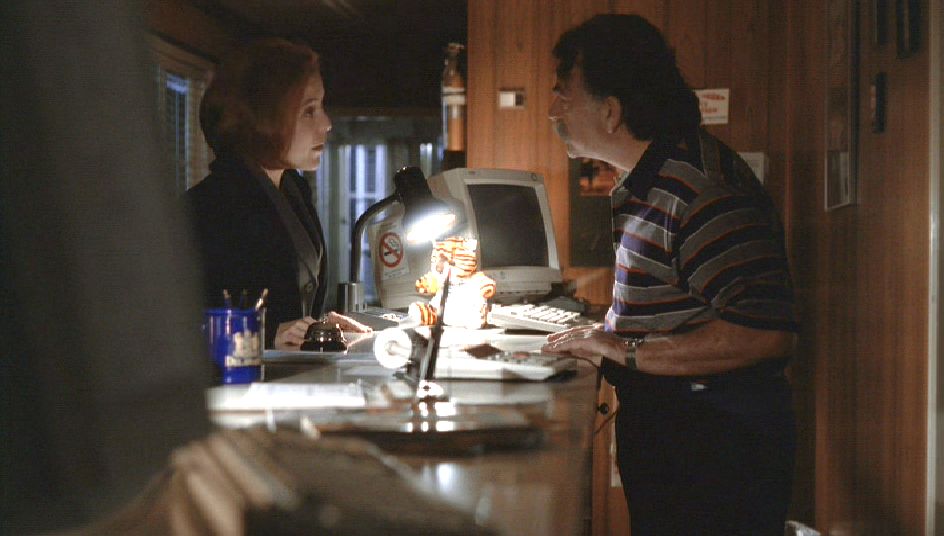 The X-Files Screen Grab Archive: The Pine Bluff Variant - 3
