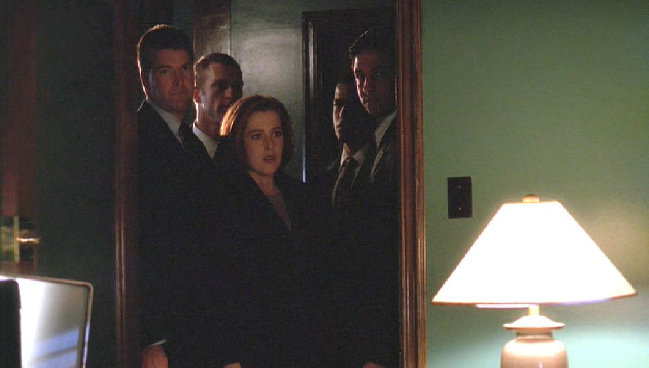 The X-Files Screen Grab Archive: The Pine Bluff Variant - 3